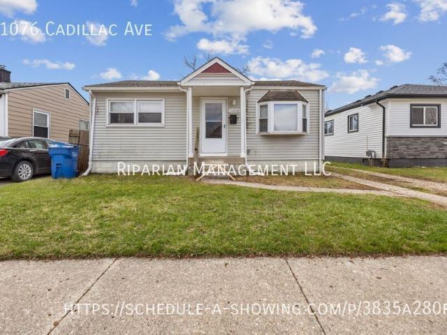 2 BR, 1 BA Apartment 11076 Cadillac Ave, Warren, MI 48089