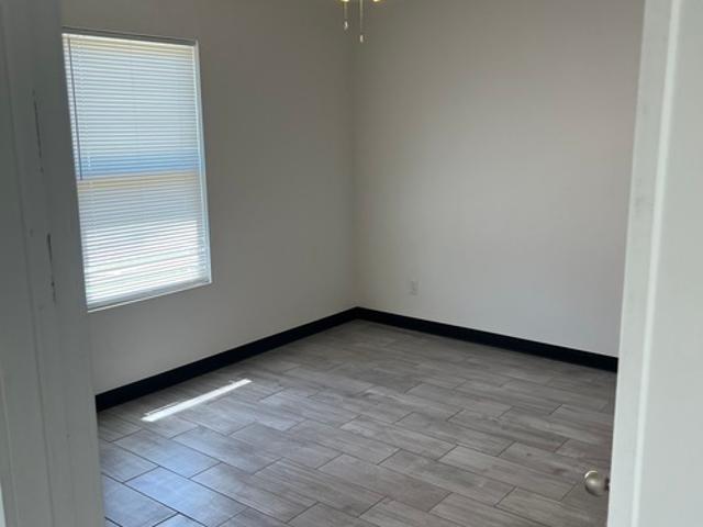 2 BR, 1 BA Apartment 1107 Chica Lane, Unit 1, Galena, KS 66739