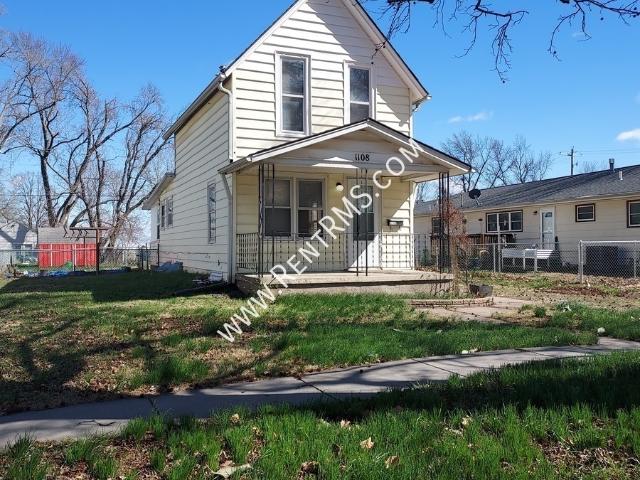 2 BR, 1 BA Apartment 1108 NE Kellam Ave, Topeka, KS 66616
