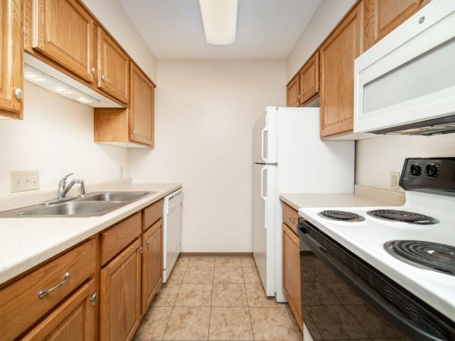 2 BR, 1 BA Apartment 110 Anderson Drive Unit 110 11, Virginia, MN 55792