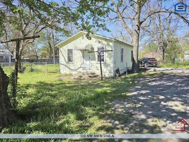 2 BR, 1 BA Apartment 110 NW 3rd St, Lawton, OK 73507