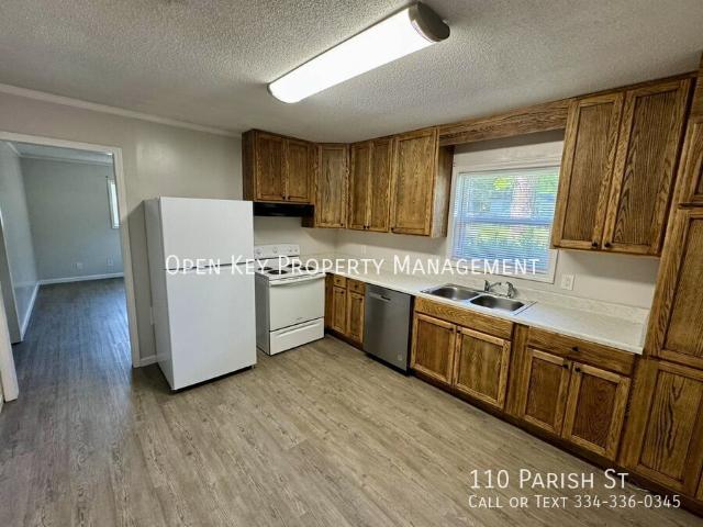 2 BR, 1 BA Apartment 110 Parish St, Dothan, AL 36301