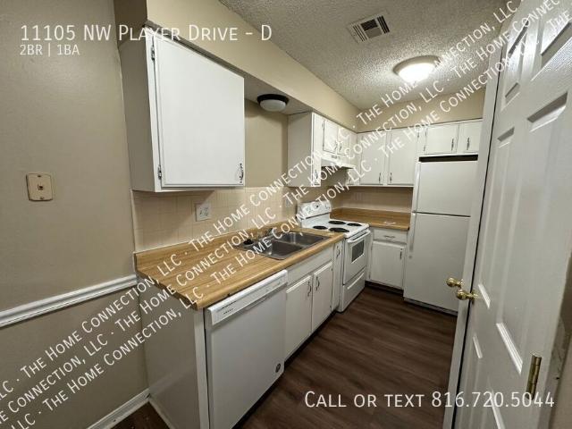 2 BR, 1 BA Apartment 11105 NW Player Drive, Parkville, MO 64152