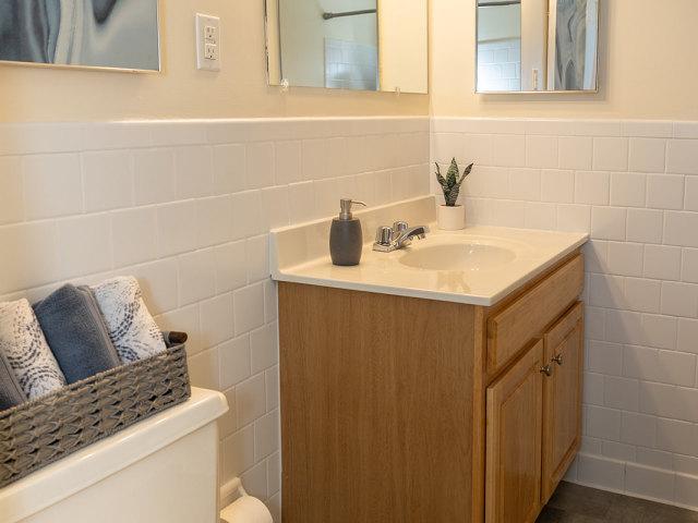 2 BR, 1 BA Apartment 1114 Tace Drive Unit T103001D, Essex, MD 21221