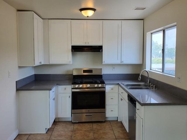 2 BR, 1 BA Apartment 1116 Oxford Drive, Unit D, Redlands, CA 92374