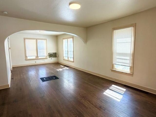 2 BR, 1 BA Apartment 1116 N. Cleveland Avenue, Loveland, CO 80538