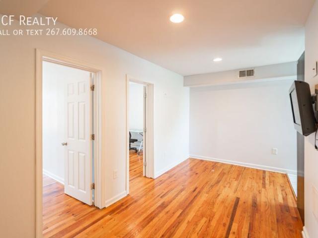 2 BR, 1 BA Apartment 1116 Pine Street, Unit3F, Philadelphia, PA 19107