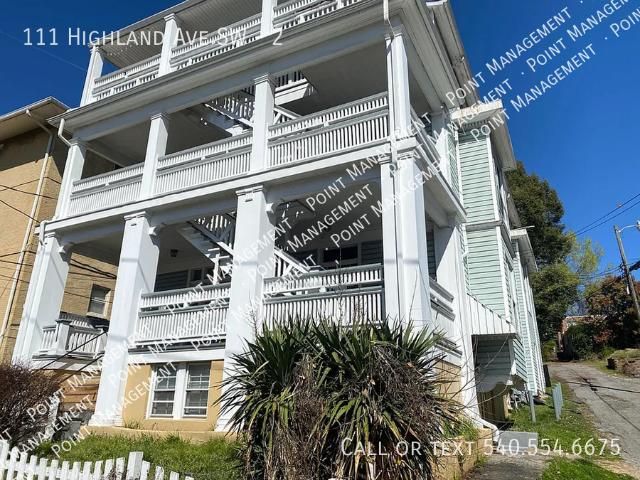 2 BR, 1 BA Apartment 111 Highland Ave SW, Roanoke, VA 24016