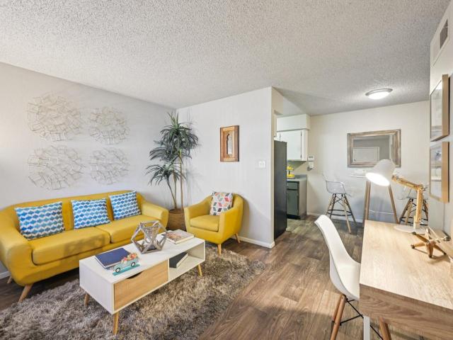 2 BR, 1 BA Apartment 111 North Gilbert Road Unit 21 1140, Mesa, AZ 85203
