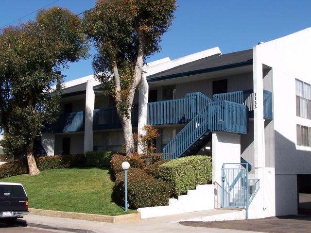 2 BR, 1 BA Apartment 1122 Eureka, San Diego, CA 92110