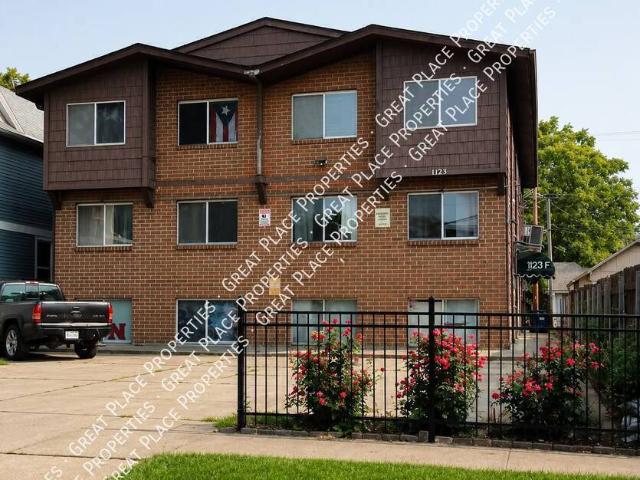 2 BR, 1 BA Apartment 1123 F St, Lincoln, NE 68508