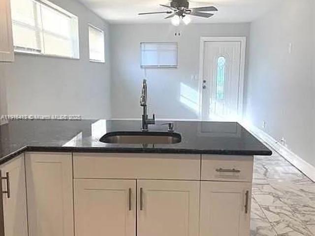 2 BR, 1 BA Apartment 112 Milton Street, Lantana, FL 33462