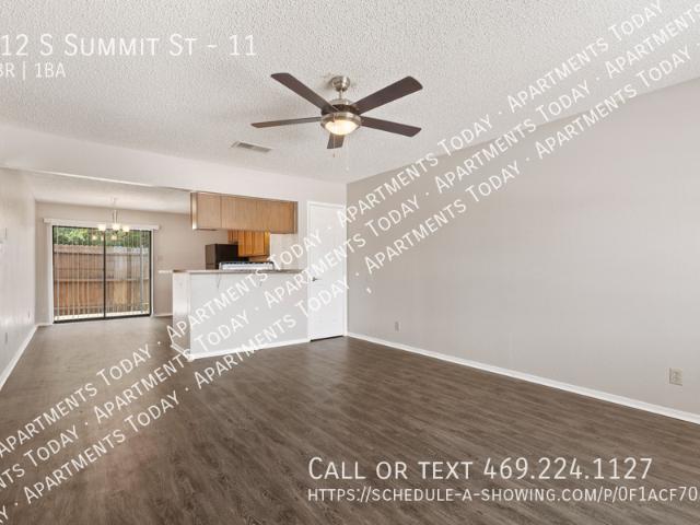 2 BR, 1 BA Apartment 112 S Summit St, Red Oak, TX 75154