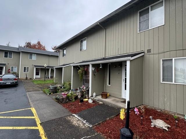 2 BR, 1 BA Apartment 112 SW 3rd Ave, Unit 24, Battle Ground, WA 98604