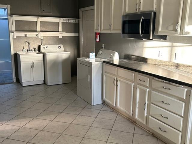 2 BR, 1 BA Apartment 11308 Norwood Avenue, Riverside, CA 92505