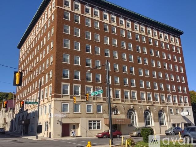 2 BR, 1 BA Apartment 1130 13 Th Avenue, Unit S2, Altoona, PA 16601