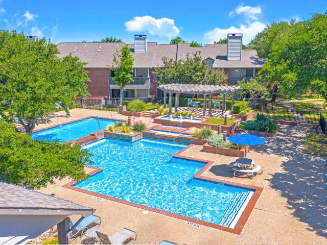 2 BR, 1 BA Apartment 1130 Bear Creek Pkwy Unit 712, Euless, TX 76039