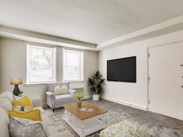 2 BR, 1 BA Apartment 1130 Falls Hill Drive Unit 1, Baltimore, MD 21211