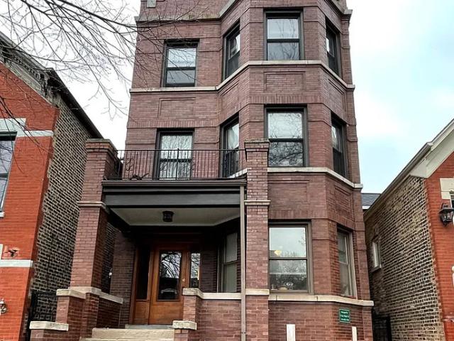 2 BR, 1 BA Apartment 1133 North Winchester Ave, Chicago, IL 60622