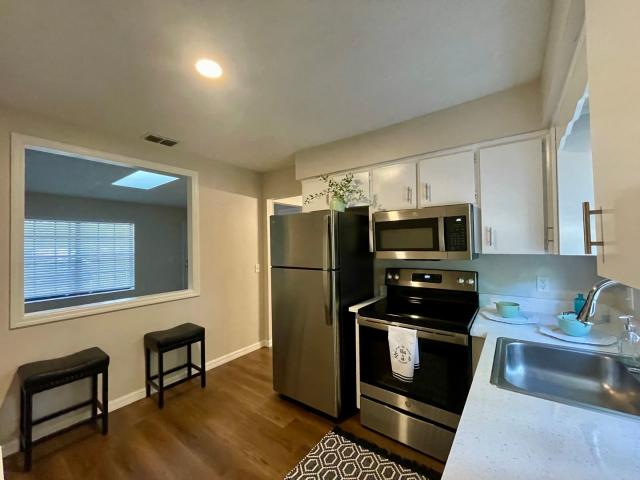 2 BR, 1 BA Apartment 117 E Myrtle Street Unit 151, Apopka, FL 32703