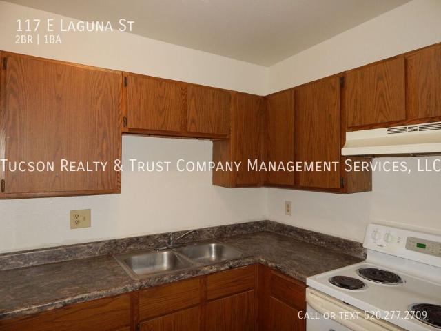 2 BR, 1 BA Apartment 117 E Laguna St, Tucson, AZ 85705