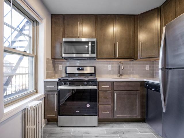 2 BR, 1 BA Apartment 1143 Kennedy Blvd Unit 11532C, Bayonne, NJ 07002