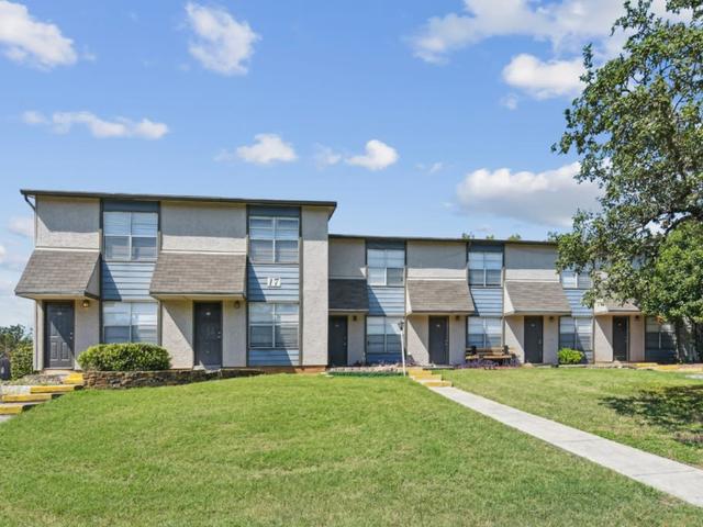 2 BR, 1 BA Apartment 11444 Vance Jackson Road Unit 2411, San Antonio, TX 78230