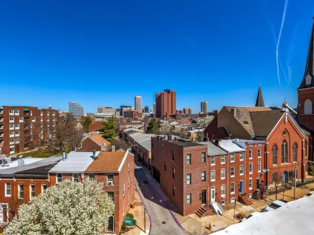 2 BR, 1 BA Apartment 115 West Hamburg Street Unit 407, Baltimore, MD 21230