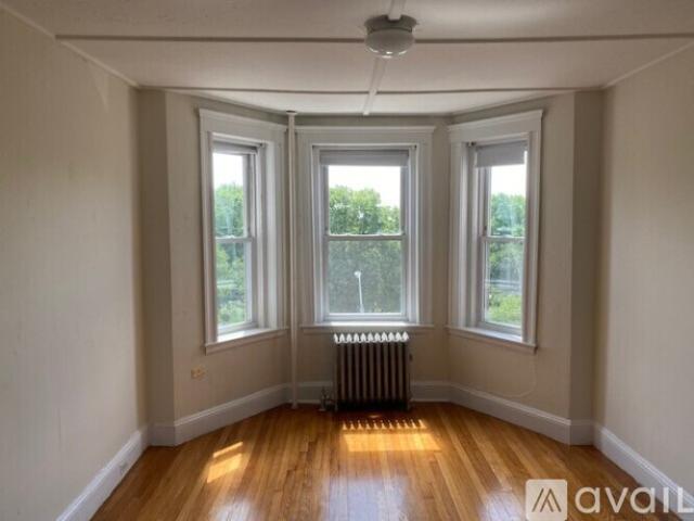 2 BR, 1 BA Apartment 1175 Boylston St, Unit 31K, Boston, MA 02215