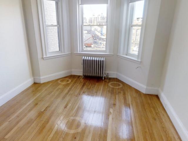 2 BR, 1 BA Apartment 1179 Boylston St, Unit 43, Boston, MA 02215