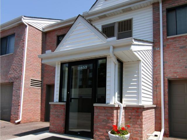 2 BR, 1 BA Apartment 11863 Harvest Lane Unit 1183712, Eden Prairie, MN 55347