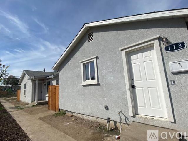 2 BR, 1 BA Apartment 118 W 12 Th St, Merced, CA 95341