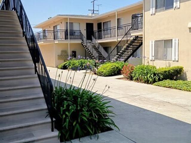2 BR, 1 BA Apartment 11918 Greyford St, Unit 4, Whittier, CA 90606