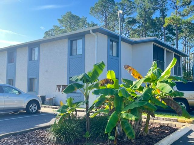 2 BR, 1 BA Apartment 1199 Pine St, Daytona Beach, FL 32119