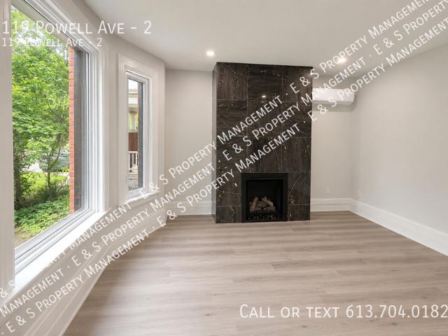 2 BR, 1 BA Apartment 119 Powell Ave, Ottawa, ON K1S 2A2
