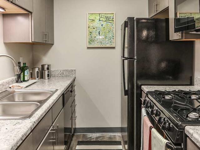 2 BR, 1 BA Apartment 12000 West 77th Terrace Unit 17A, Shawnee, KS 66216