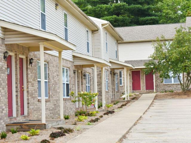 2 BR, 1 BA Apartment 1200 S Rolling Ridge Way Unit 07 CH, Bloomington, IN 47403
