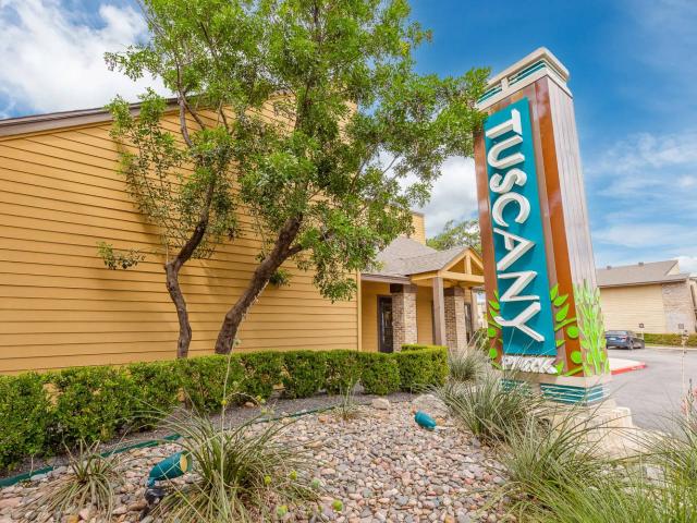 2 BR, 1 BA Apartment 1200 Patricia Dr Unit B1404, San Antonio, TX 78213