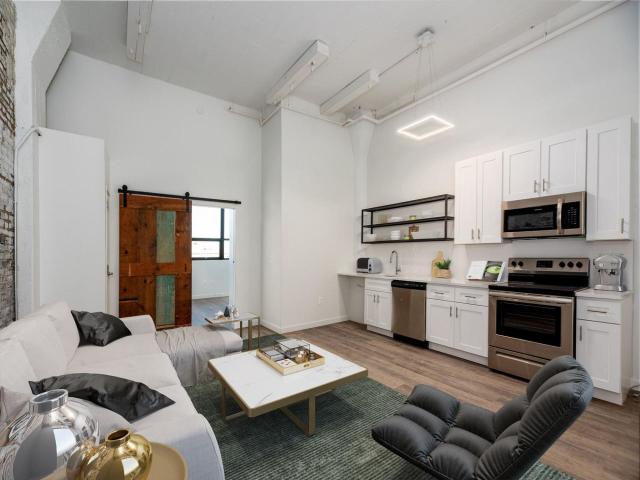 2 BR, 1 BA Apartment 1201 Jackson Street Unit 434, Philadelphia, PA 19148
