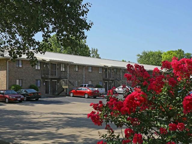 2 BR, 1 BA Apartment 1210 Hazelwood Street Unit B19, Murfreesboro, TN 37130