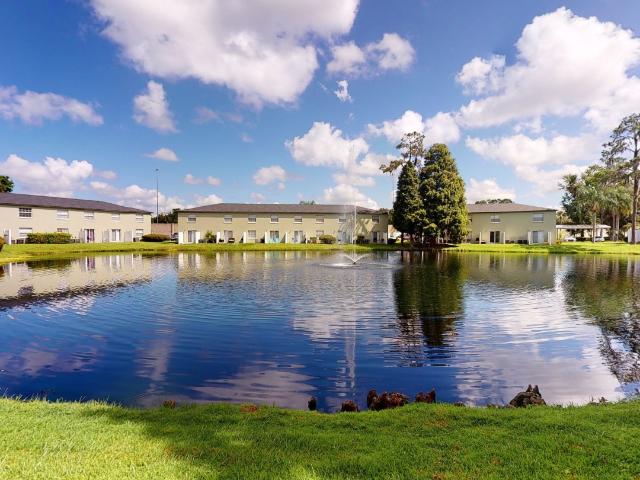 2 BR, 1 BA Apartment 1211 Goldfinch Drive Unit 2712, Plant City, FL 33563