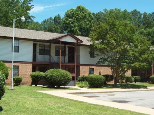 2 BR, 1 BA Apartment 1212 W North Main, Lafayette, GA 30728