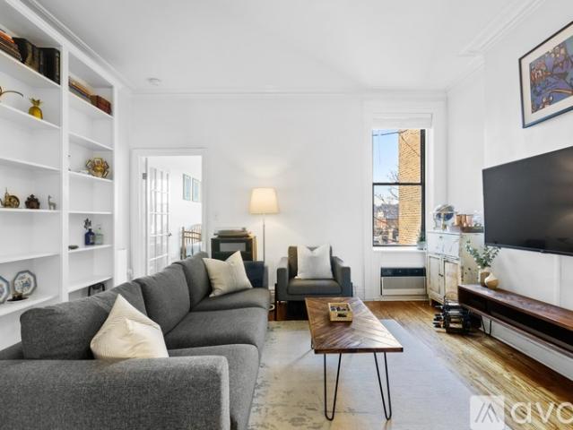 2 BR, 1 BA Apartment 1214 Washington Street, Unit 8, Hoboken, NJ 07030