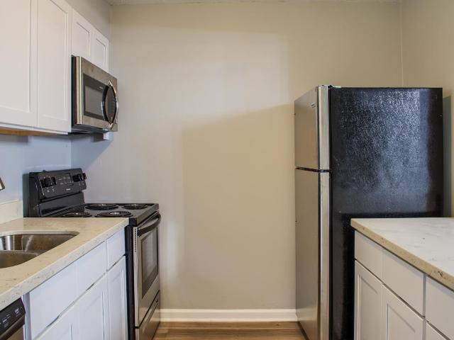 2 BR, 1 BA Apartment 12151 I 10 Service Rd Unit 0507, New Orleans, LA 70128