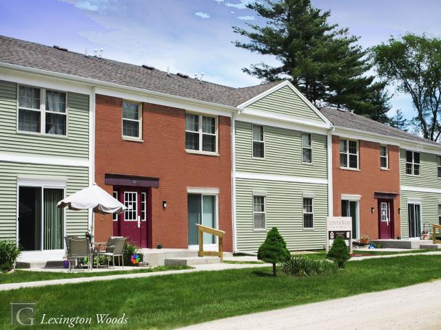 2 BR, 1 BA Apartment 121 and 123 South Street, Cedar Springs, MI 49319