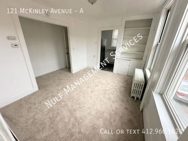 2 BR, 1 BA Apartment 121 McKinley Avenue, Vandergrift, PA 15690