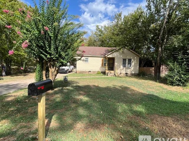 2 BR, 1 BA Apartment 1220 N 35th St, Unit 0, Fort Smith, AR 72904