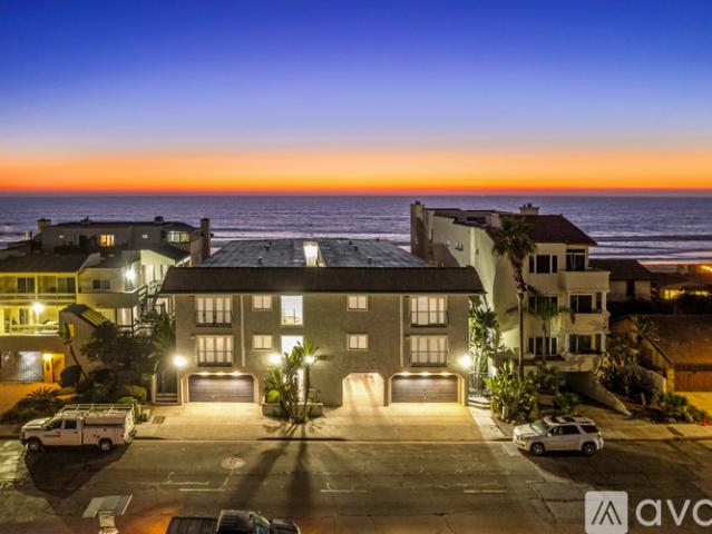 2 BR, 1 BA Apartment 1220 Seacoast Dr, Unit 15, Imperial Beach, CA 91932
