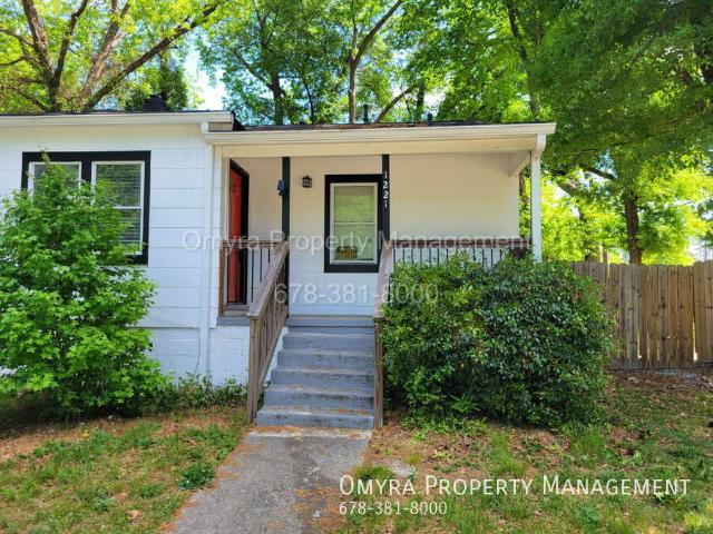 2 BR, 1 BA Apartment 1221 Campbellton Place SW, Atlanta, GA 30310