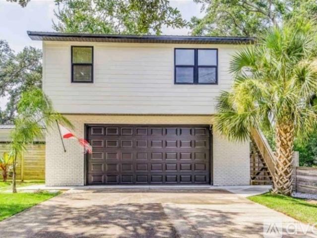 2 BR, 1 BA Apartment 1230 Driftwood Drive, Unit 1232, Pensacola, FL 32503